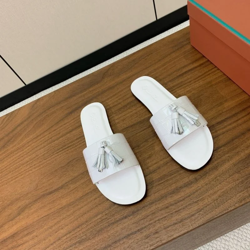 Inexpensive Loro Piana Sandals