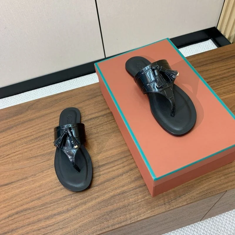 Brand-authenticated Loro Piana Sandals