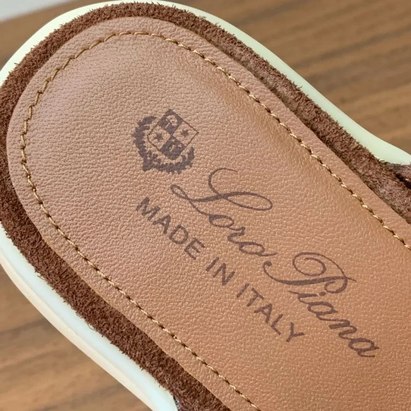 Bargain Loro Piana Sandals