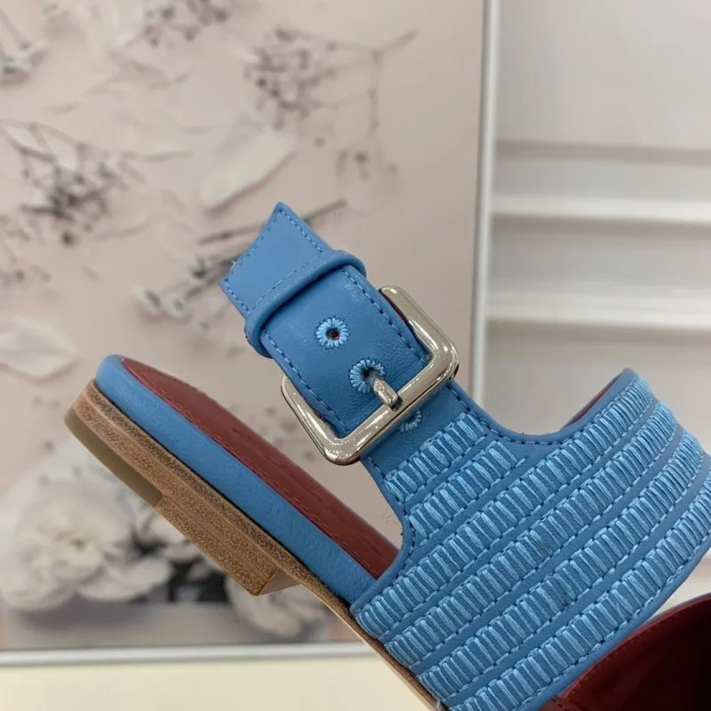 Precise copy Loro Piana Sandals
