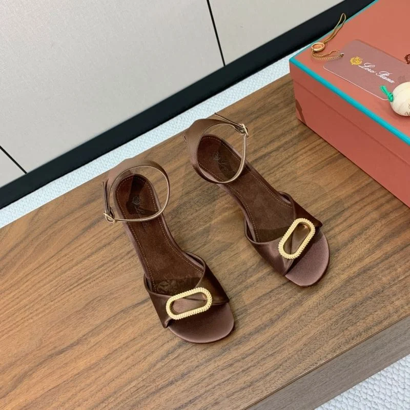 Exact replica Loro Piana Sandals
