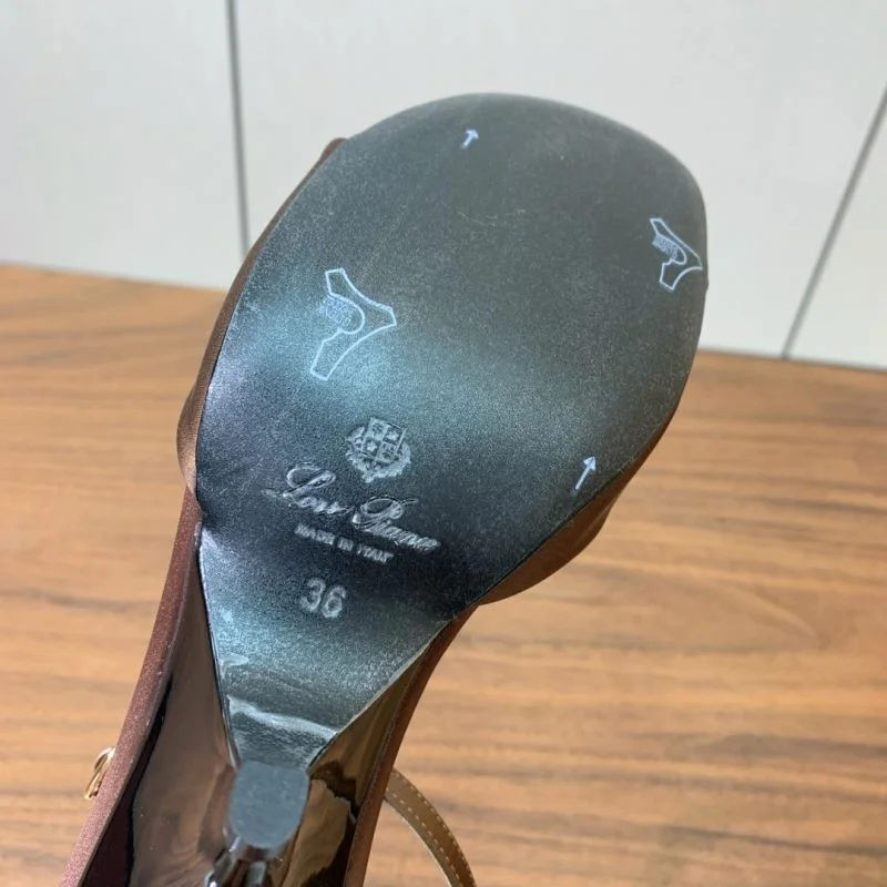 Exact replica Loro Piana Sandals
