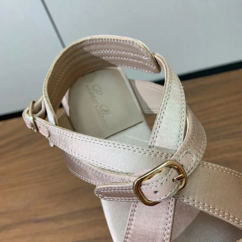 1:1 copy Loro Piana Sandals