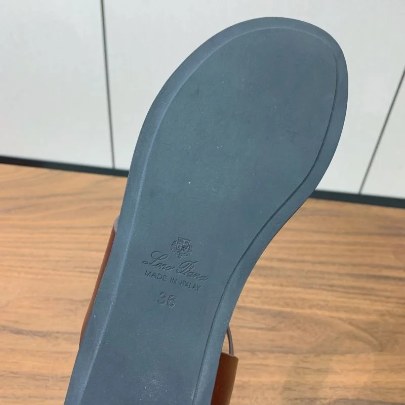 Factory-made Loro Piana Sandals