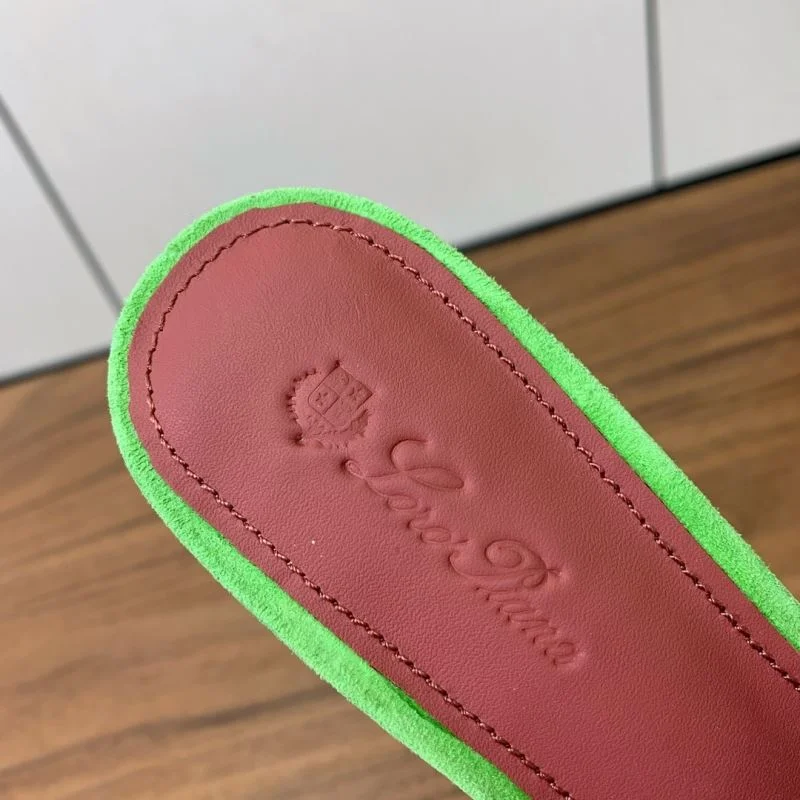 Precise copy Loro Piana Sandals