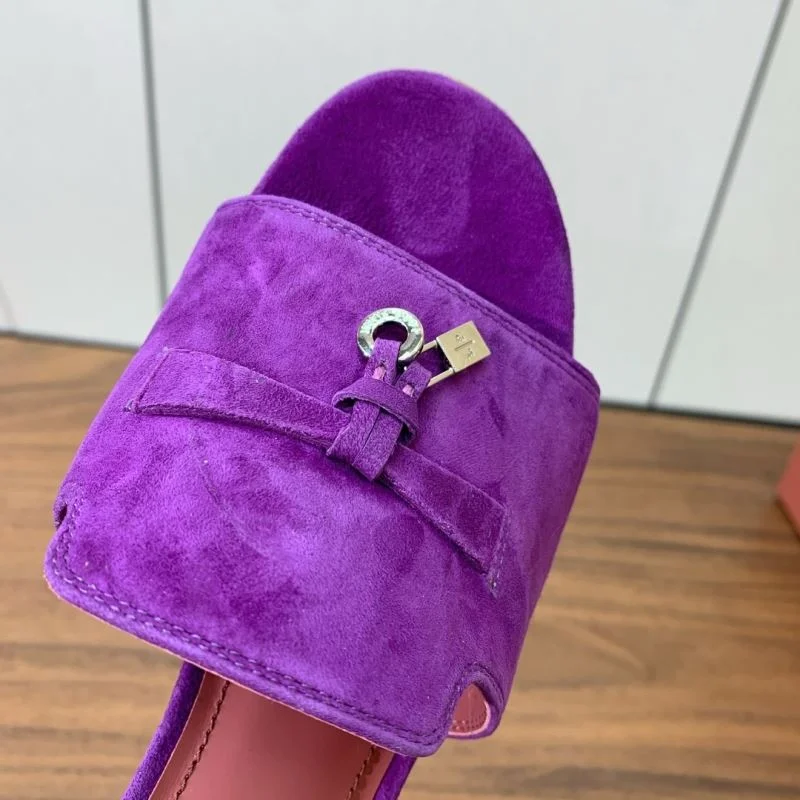 Top mirror Loro Piana Sandals