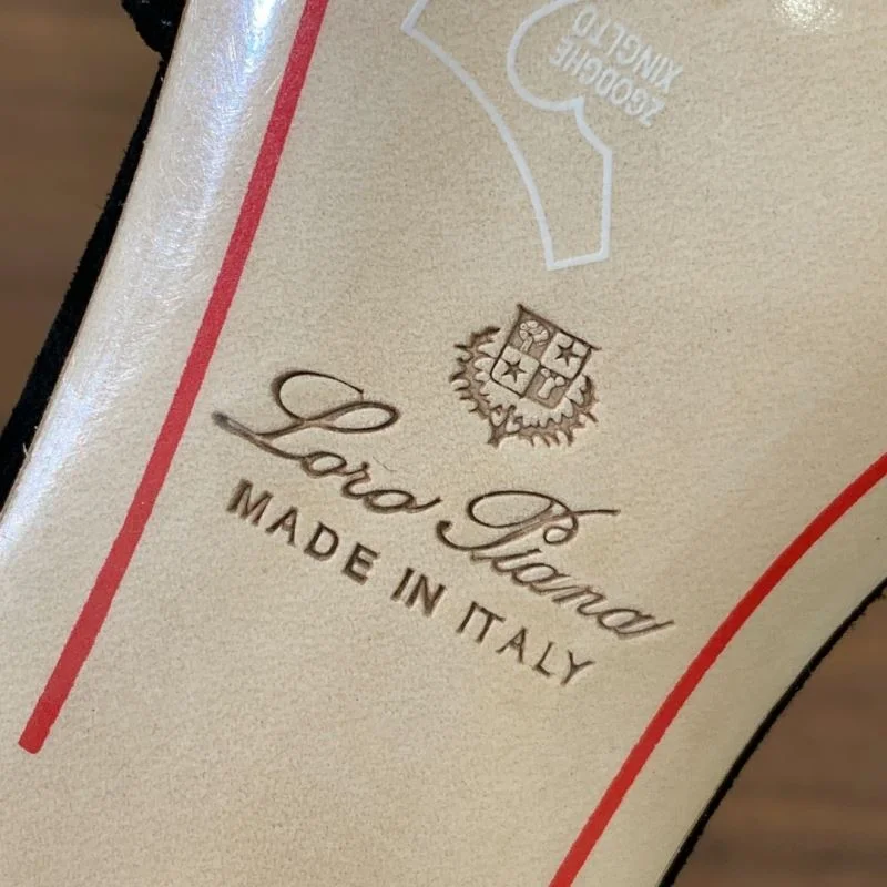 High fidelity Loro Piana Sandals