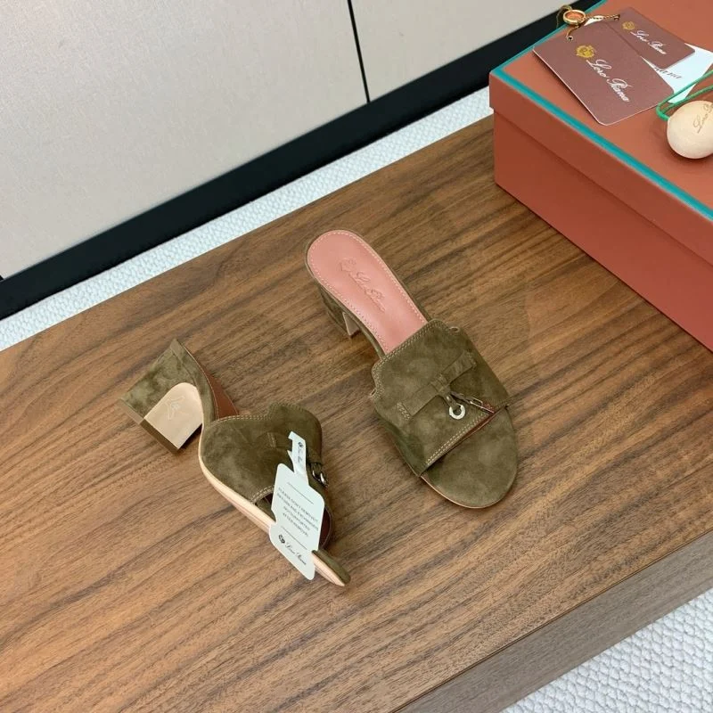 Accurate model Loro Piana Sandals