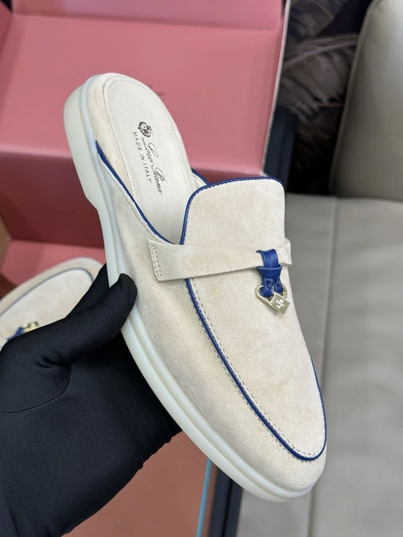 Top mirror Loro Piana Sandals