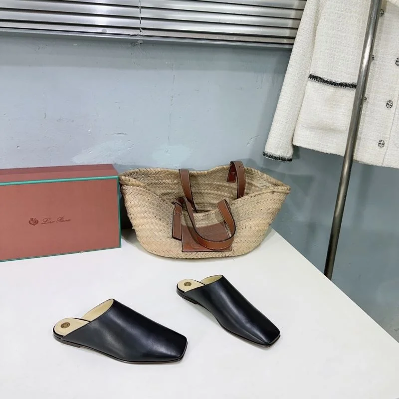 Precise copy Loro Piana Sandals