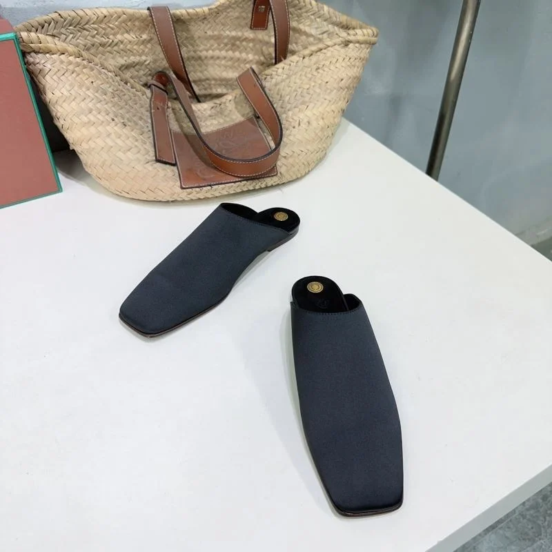 Precise copy Loro Piana Sandals