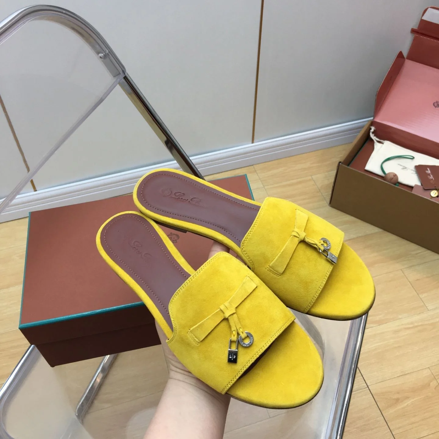 High fidelity Loro Piana Sandals