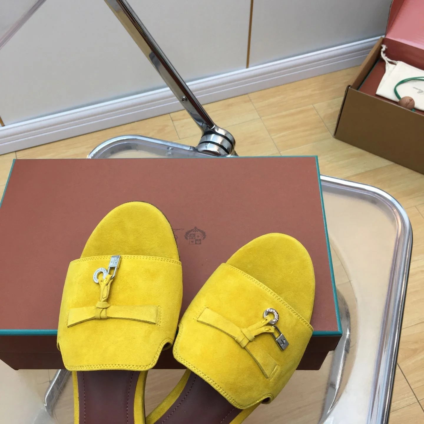 High fidelity Loro Piana Sandals