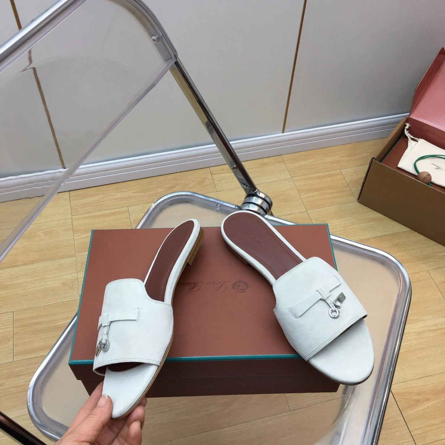 Bargain Loro Piana Sandals