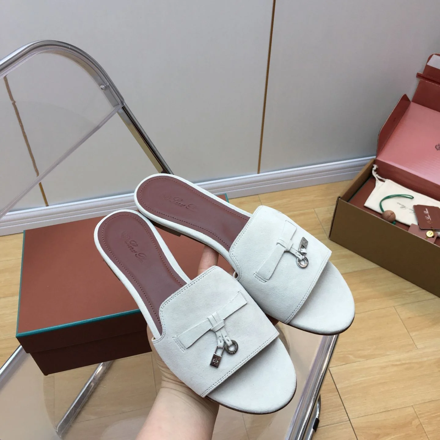 Bargain Loro Piana Sandals