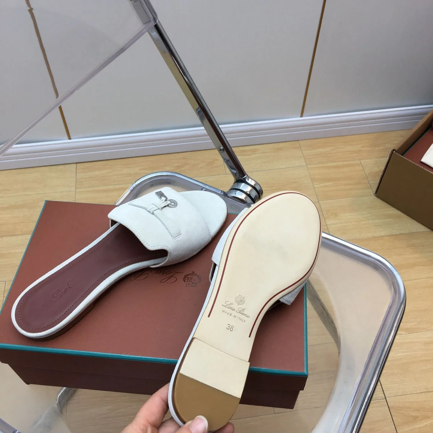 Bargain Loro Piana Sandals