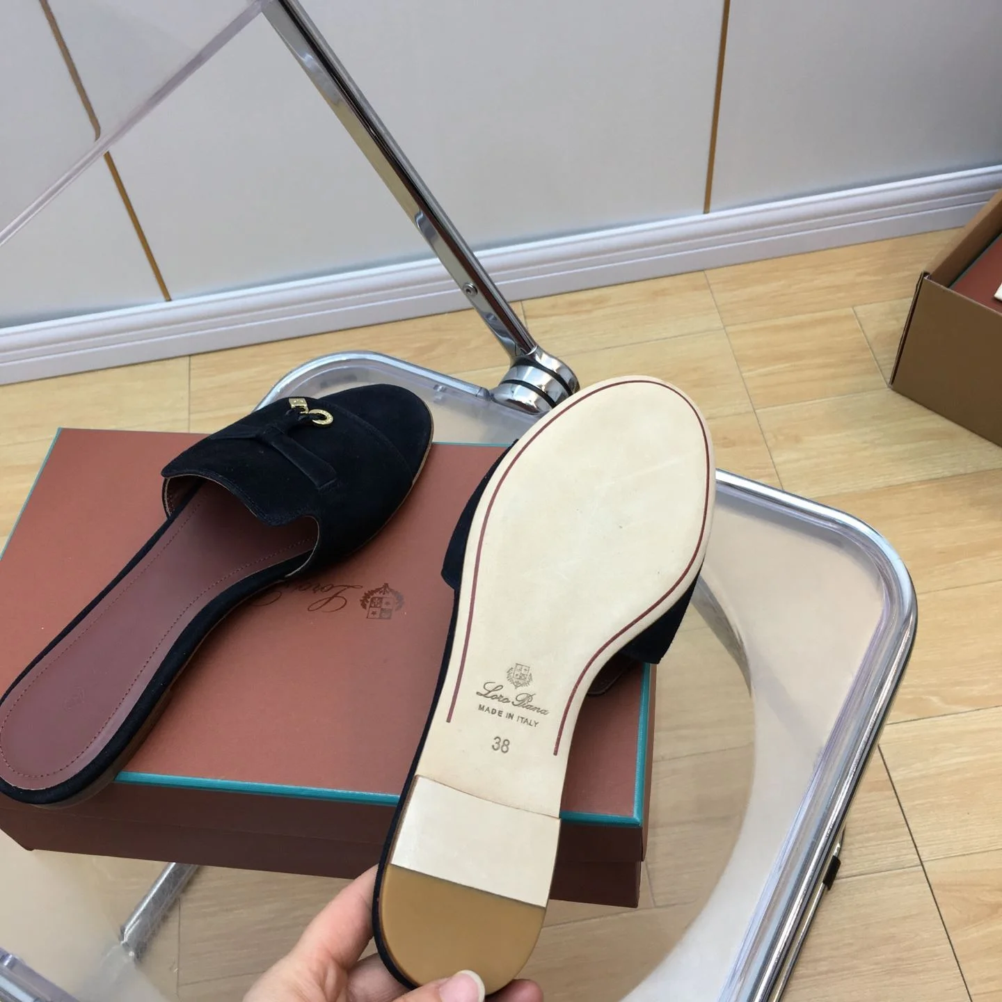 Factory-made Loro Piana Sandals