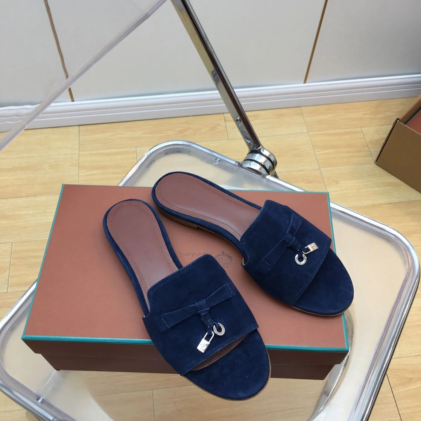 High fidelity Loro Piana Sandals