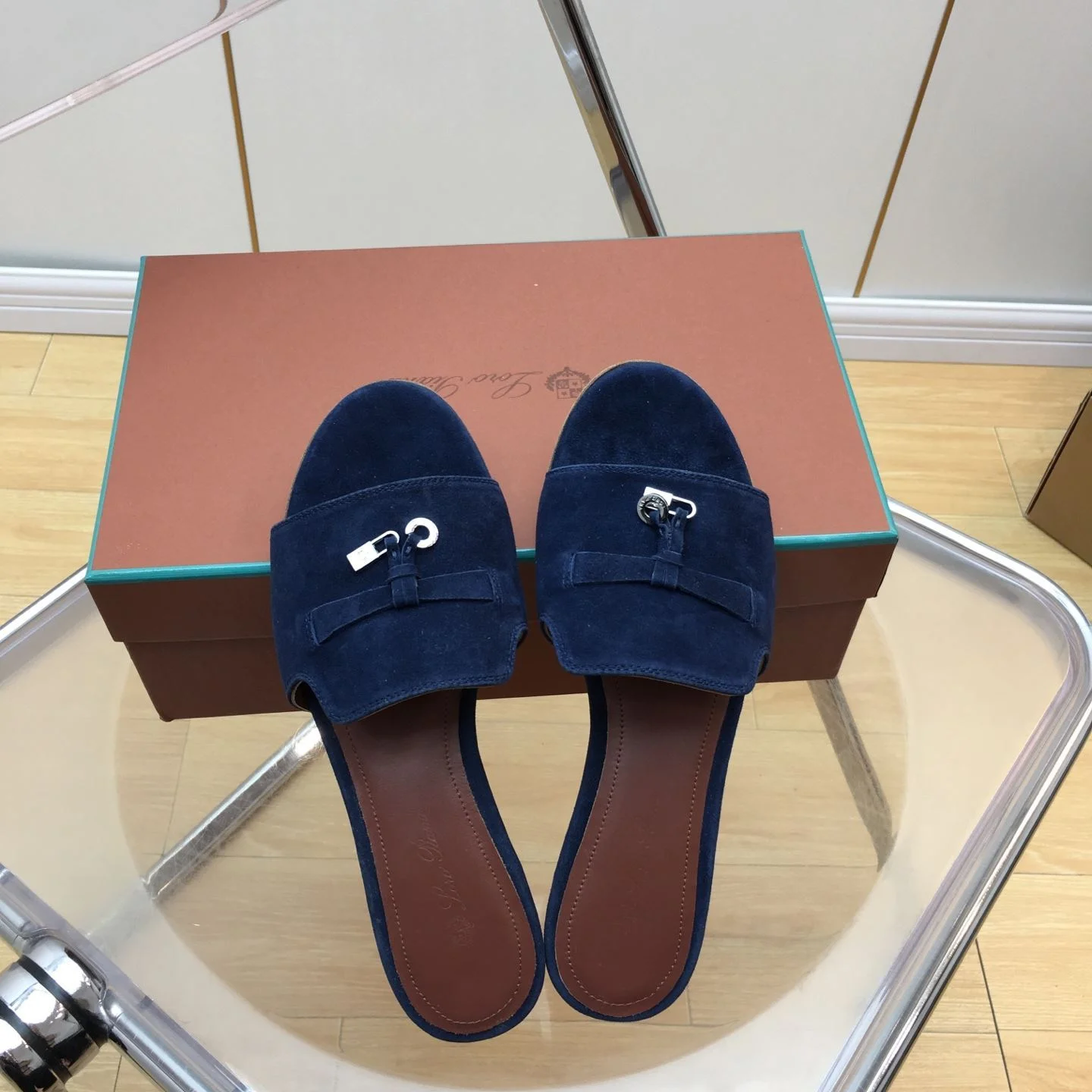 High fidelity Loro Piana Sandals