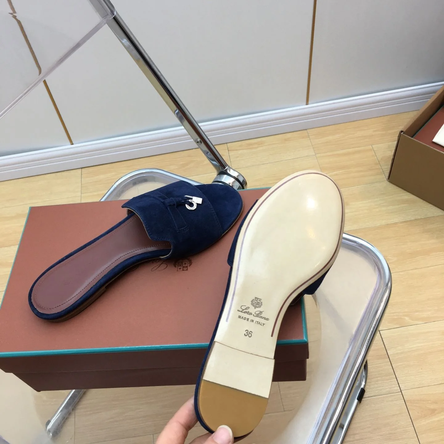 High fidelity Loro Piana Sandals