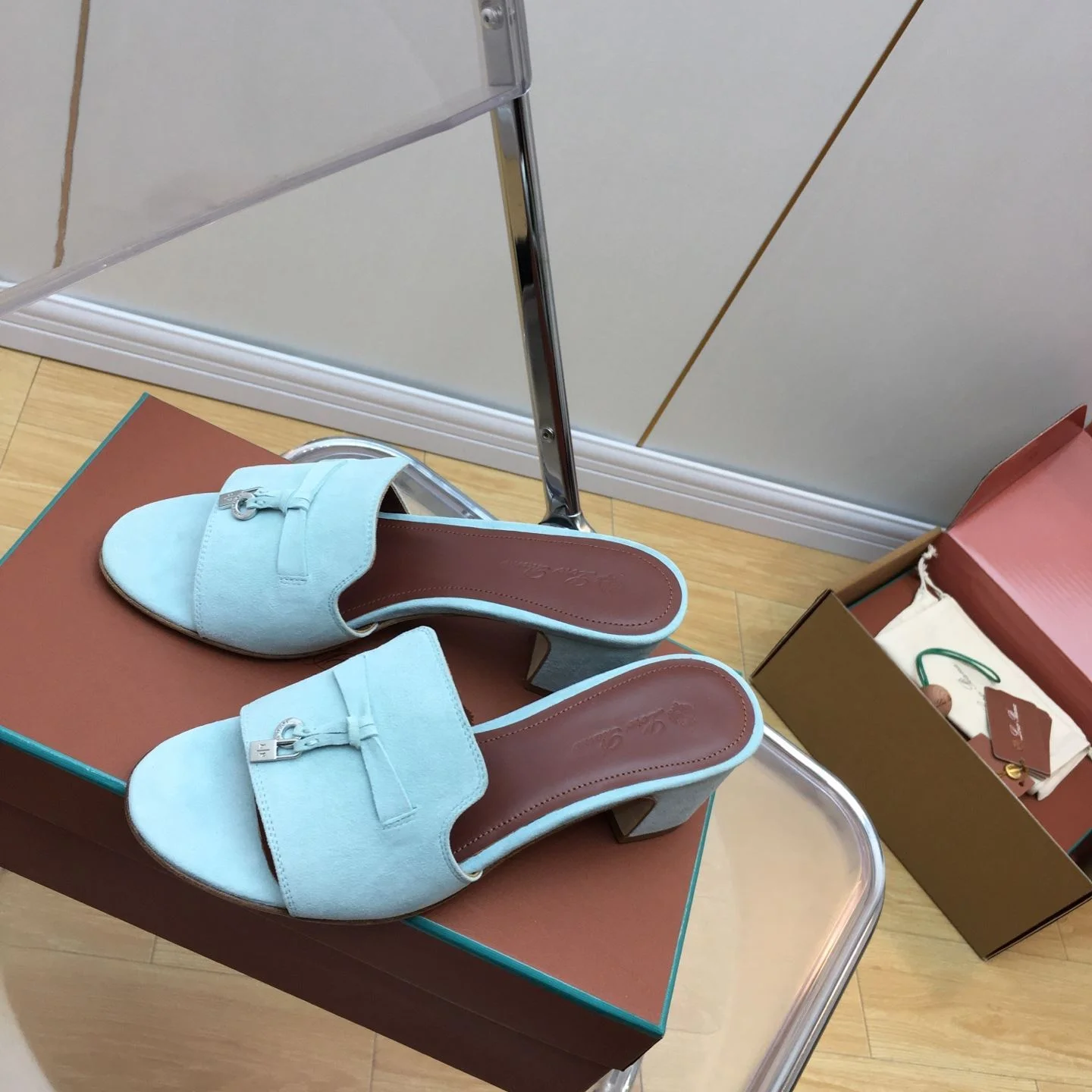 Official Loro Piana Sandals