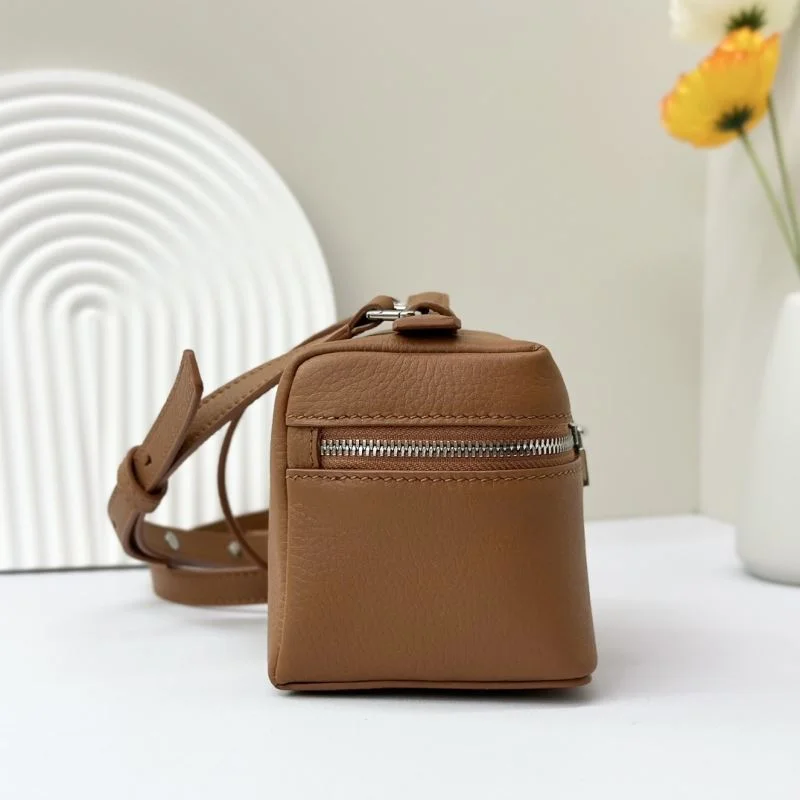 Factory-made Loro Piana Satchel Bags