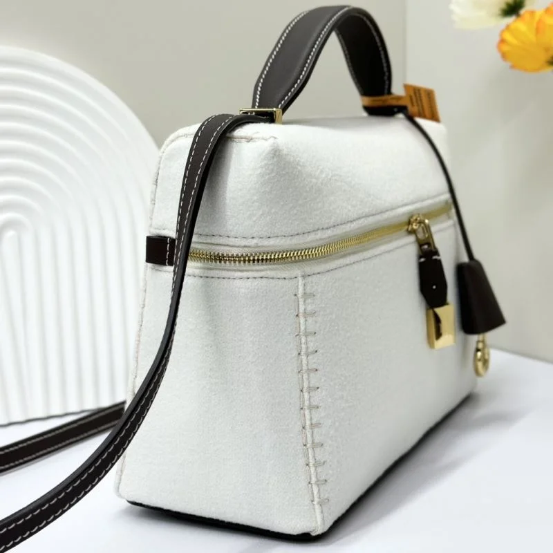 Accurate model Loro Piana Satchel Bags