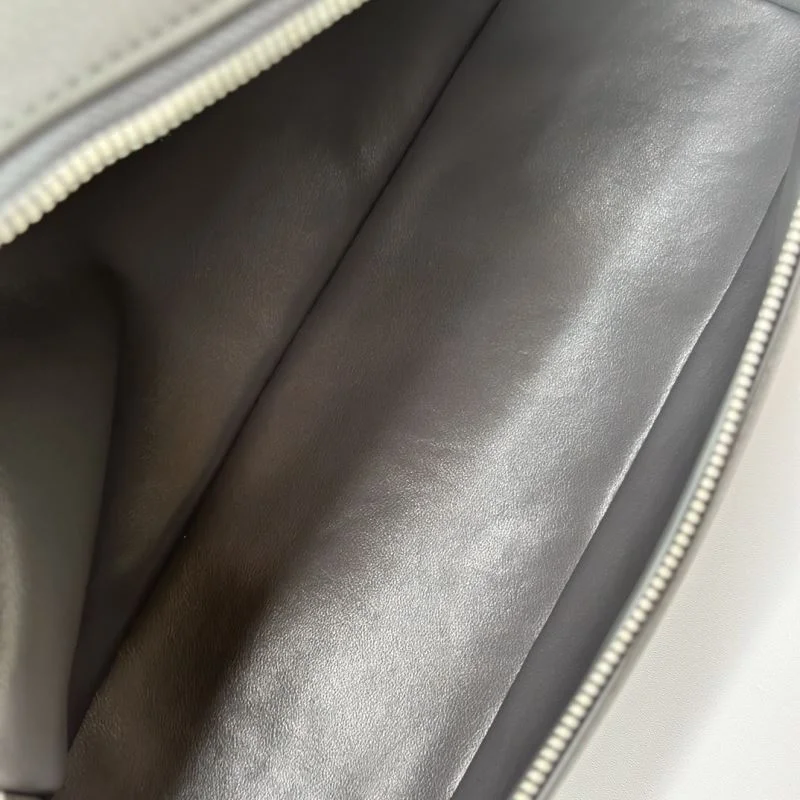Bargain Loro Piana Satchel Bags