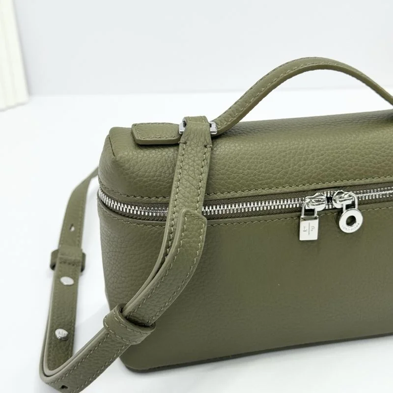 Bargain Loro Piana Satchel Bags