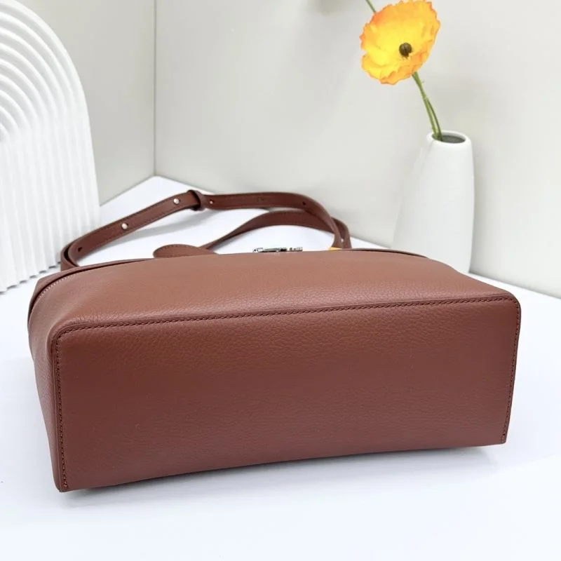 Accurate model Loro Piana Satchel Bags
