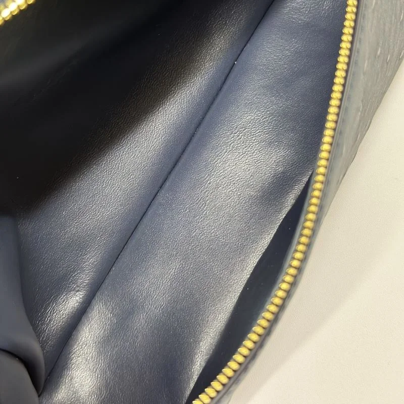 Bargain Loro Piana Satchel Bags