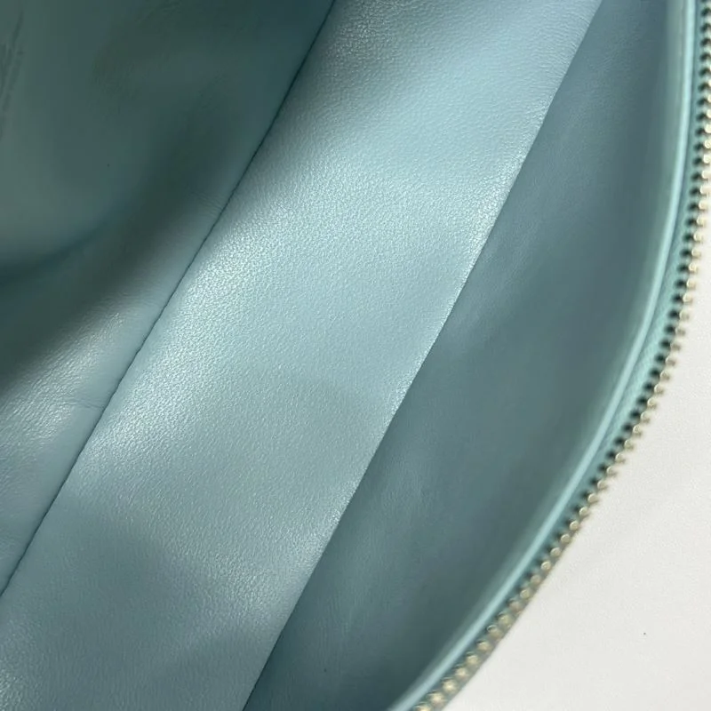 Inexpensive Loro Piana Satchel Bags