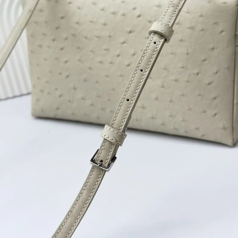 Accurate model Loro Piana Satchel Bags