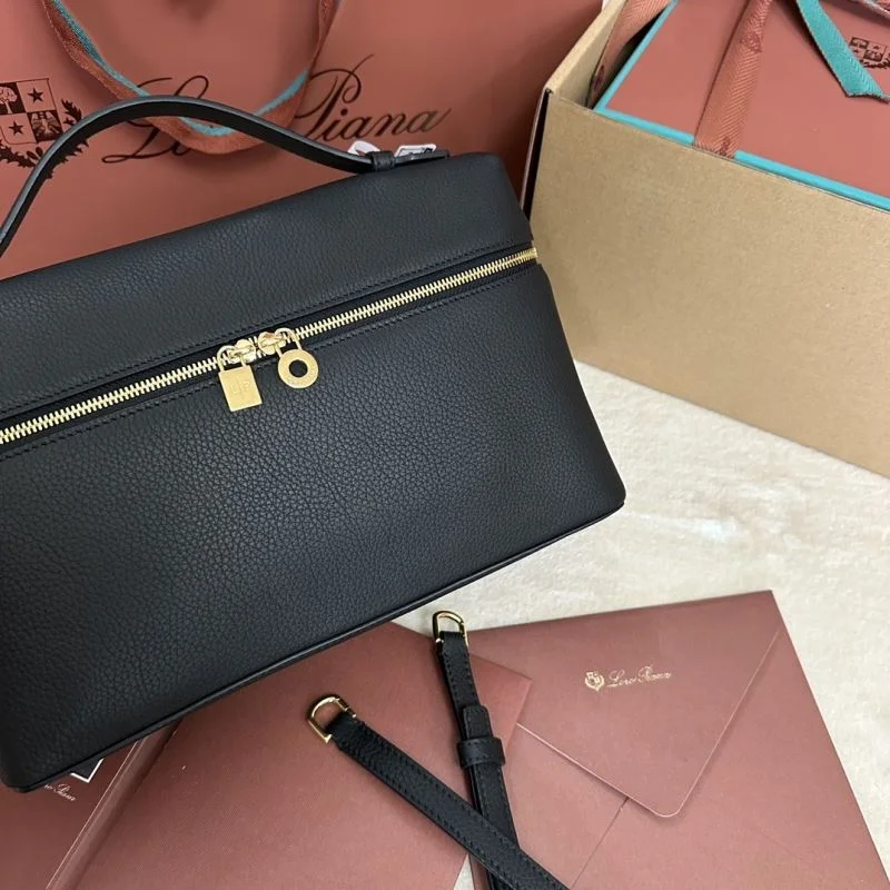Bargain Loro Piana Satchel Bags