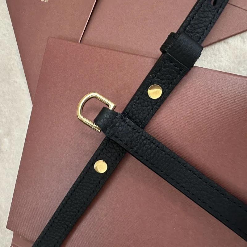 Bargain Loro Piana Satchel Bags