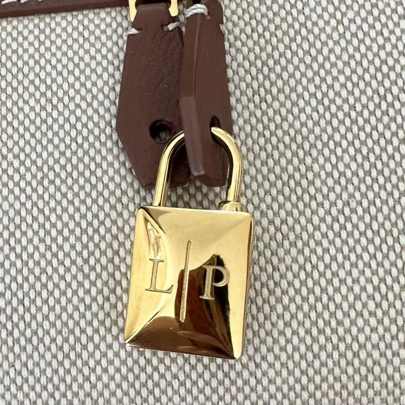 Bargain Loro Piana Satchel Bags