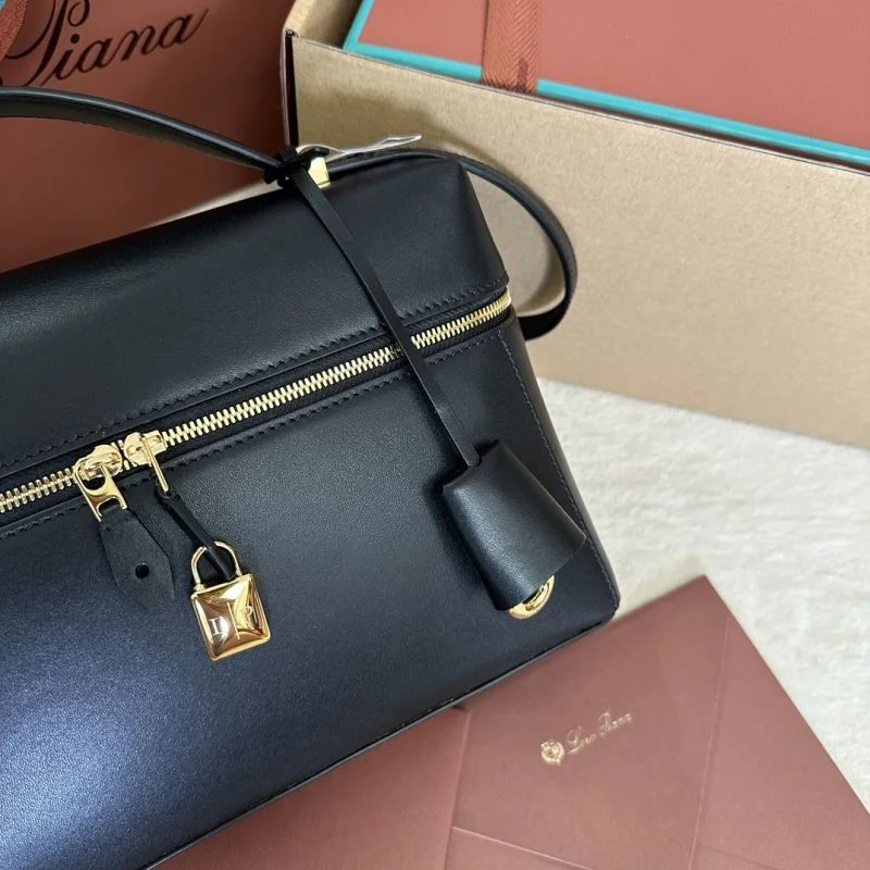 Bargain Loro Piana Satchel Bags
