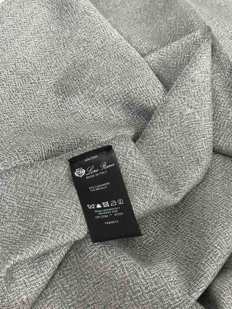 Inexpensive Loro Piana Scarf