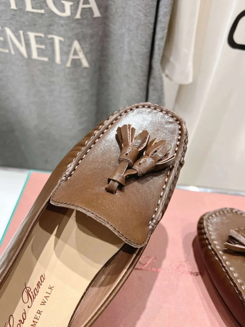 Accurate model Loro Piana Shoes