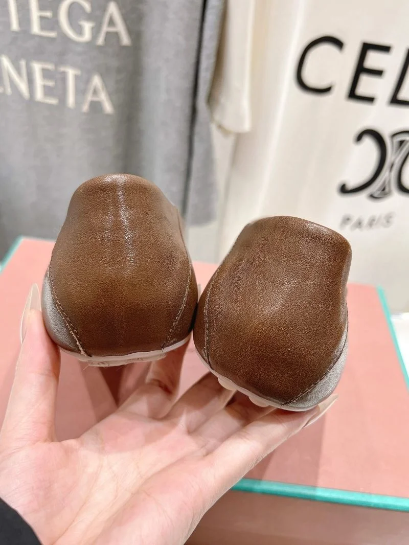 Accurate model Loro Piana Shoes
