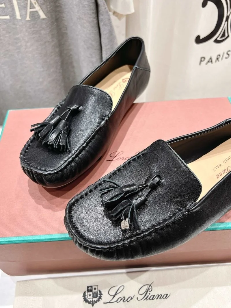 Top match Loro Piana Shoes