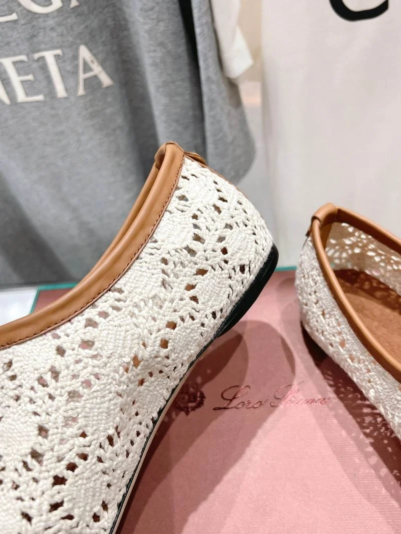 Low-cost Loro Piana Shoes