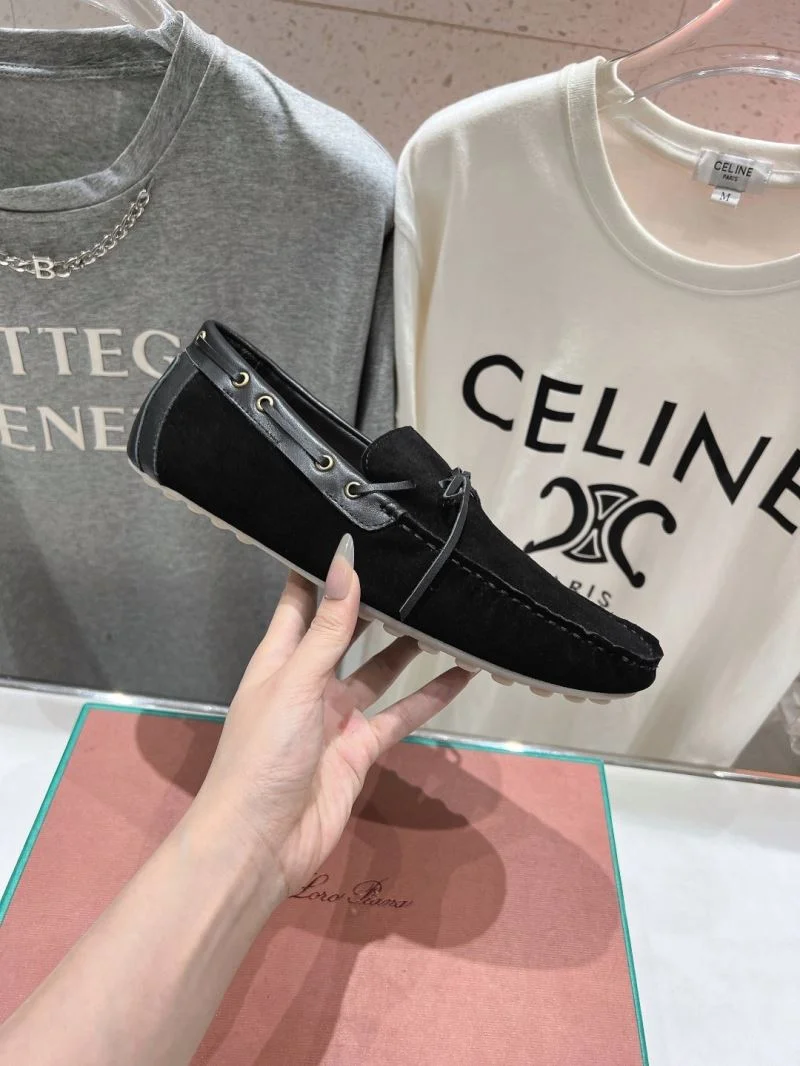 Top mirror Loro Piana Shoes