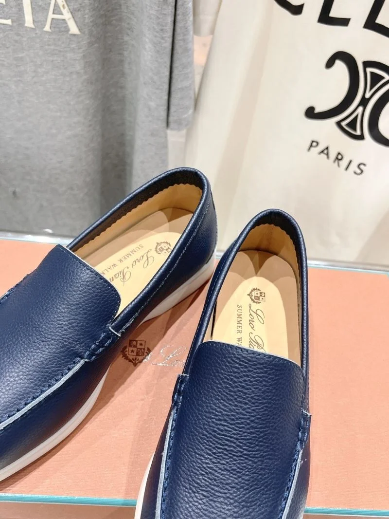 Top mirror Loro Piana Shoes