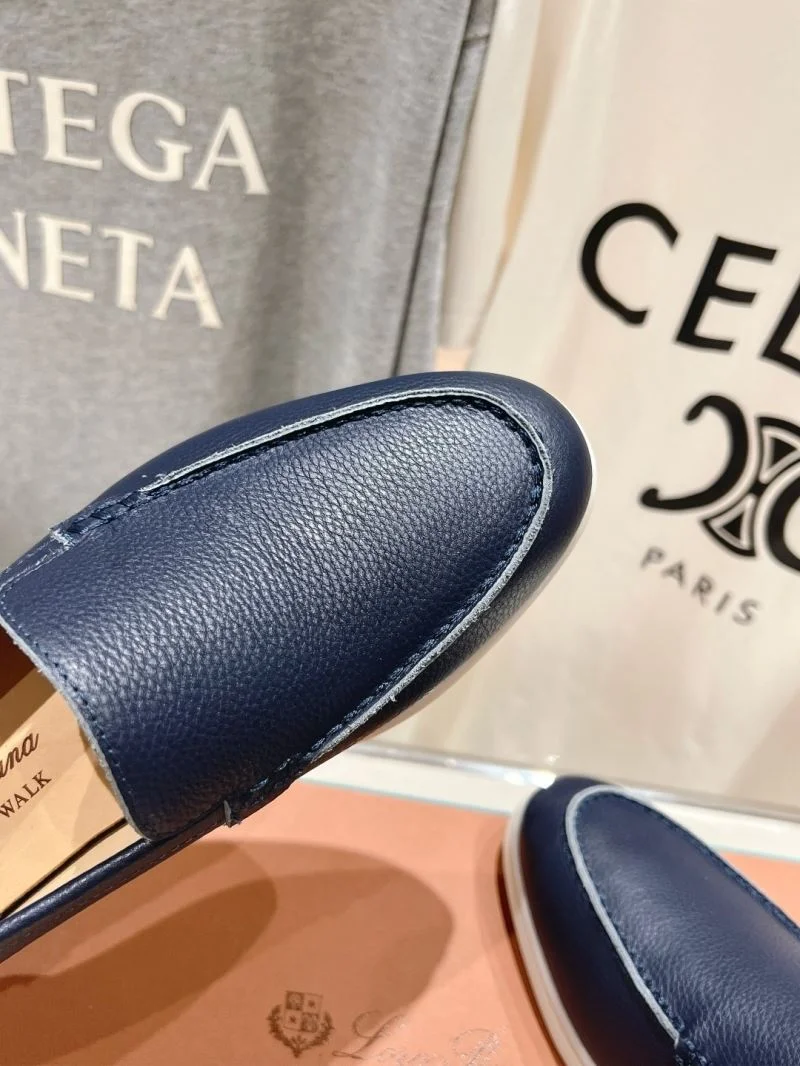 Top mirror Loro Piana Shoes