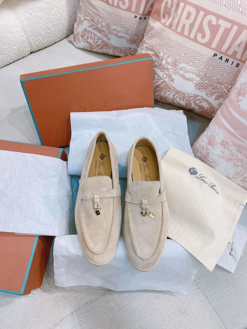 Low-cost Loro Piana Shoes
