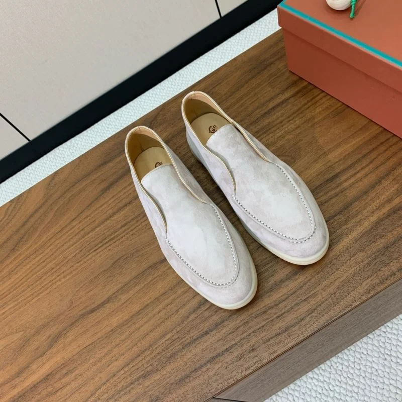 Low-cost Loro Piana Shoes