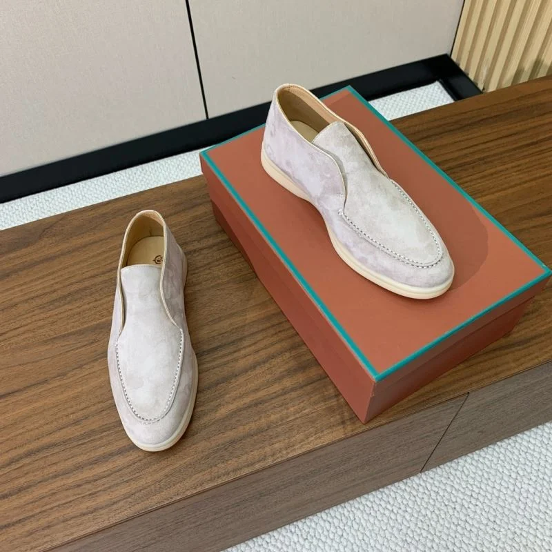 Low-cost Loro Piana Shoes