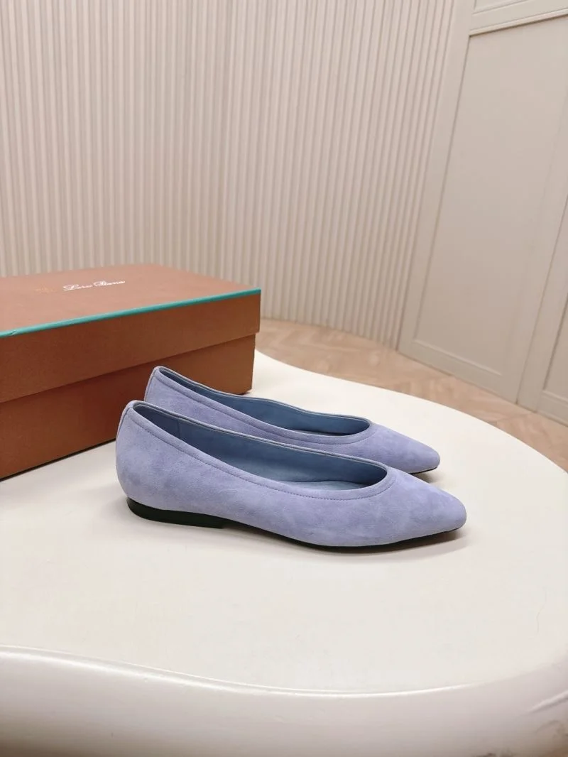Top mirror Loro Piana Shoes