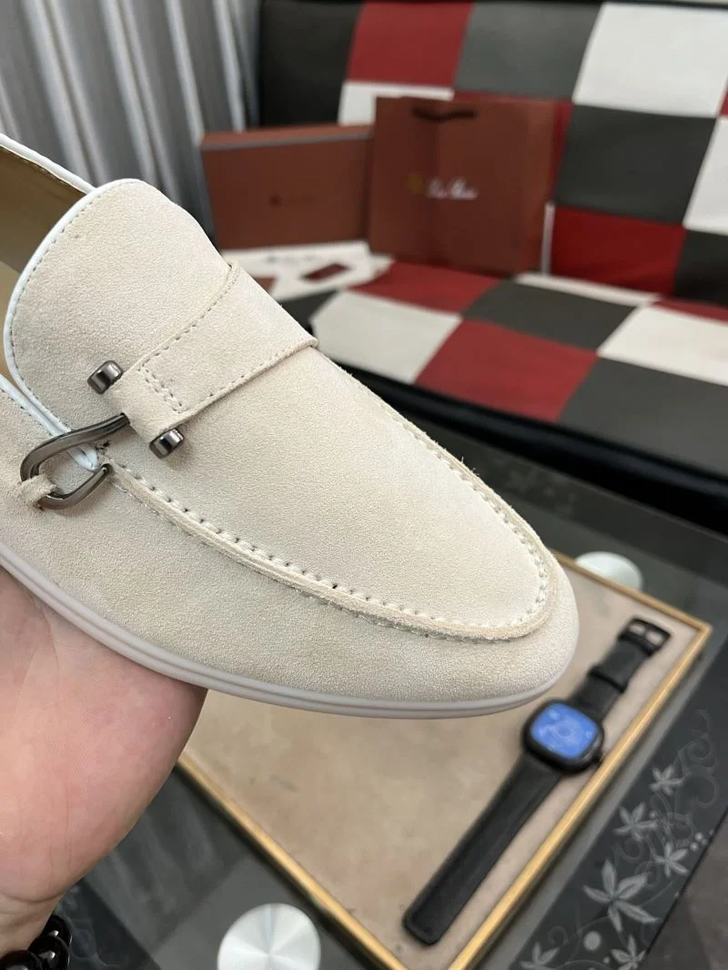 Low-cost Loro Piana Shoes